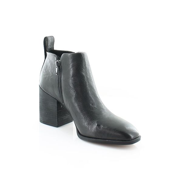 Vionic | Shoes | Vionic Lyssa Black | Poshmark